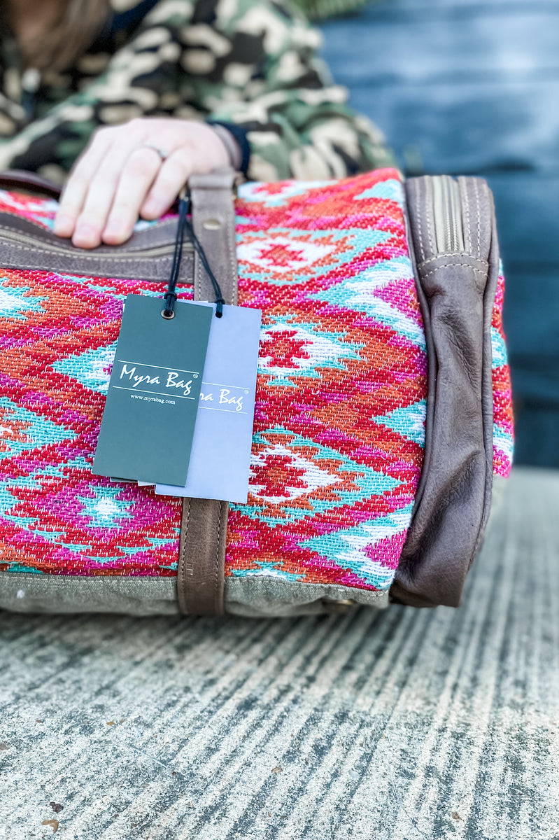 Higher Trails Hot Pink Aztec Duffle Bag – Southern Roots Boutique